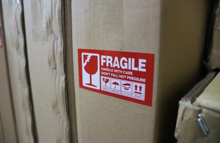 Damaged Freight: 5 Tips on How to Avoid Them | TMS