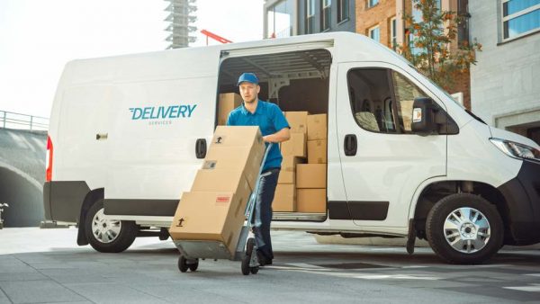 LTL vs. Parcel Shipping: 5 Key Differences | TMS